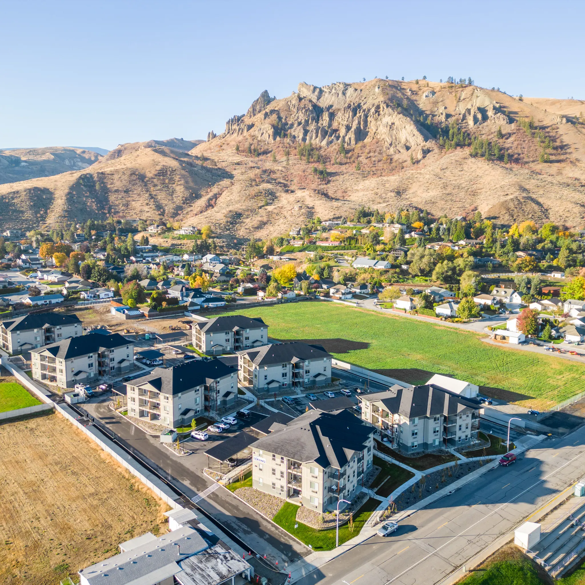 Saddlerock Apartments | Modern Rentals in Wenatchee, WA